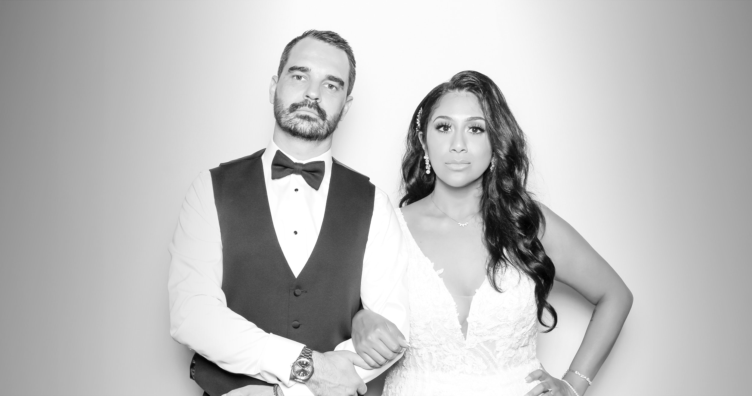 Luxury Glam Photo Booth: Elevate Your Wedding or Gala