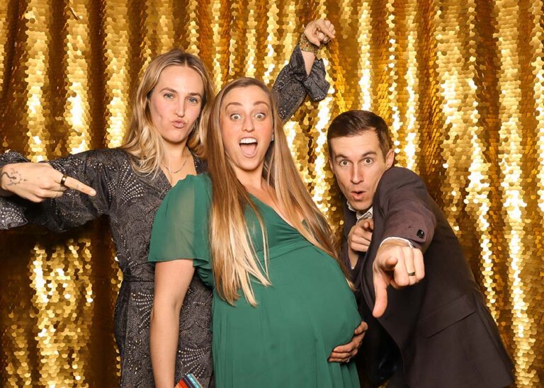Top 15 Ideas for Best Photo Booth Poses | Pop Life Photo